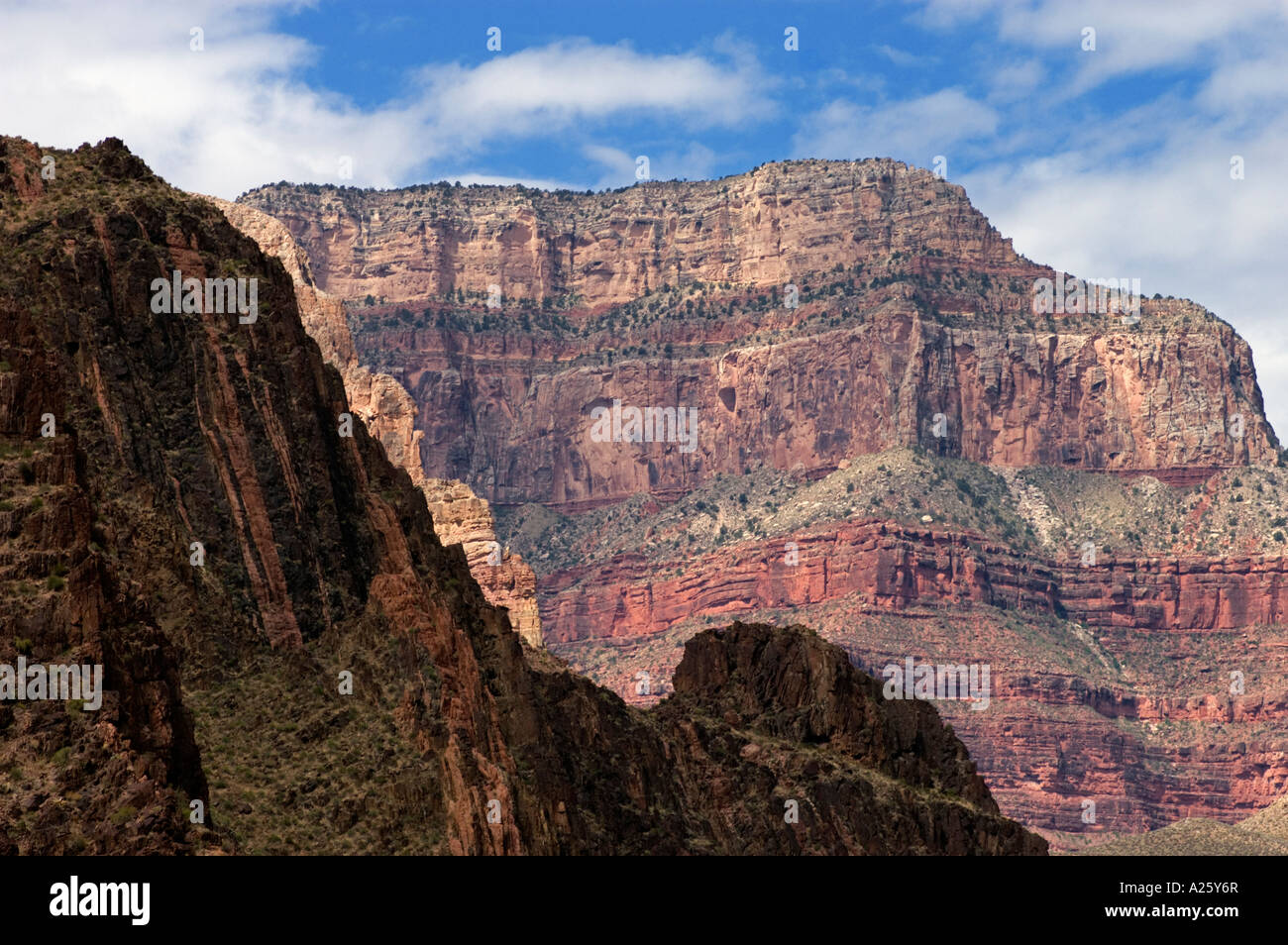 The many layers of rock formations are a Geologists paradise GRAND ...