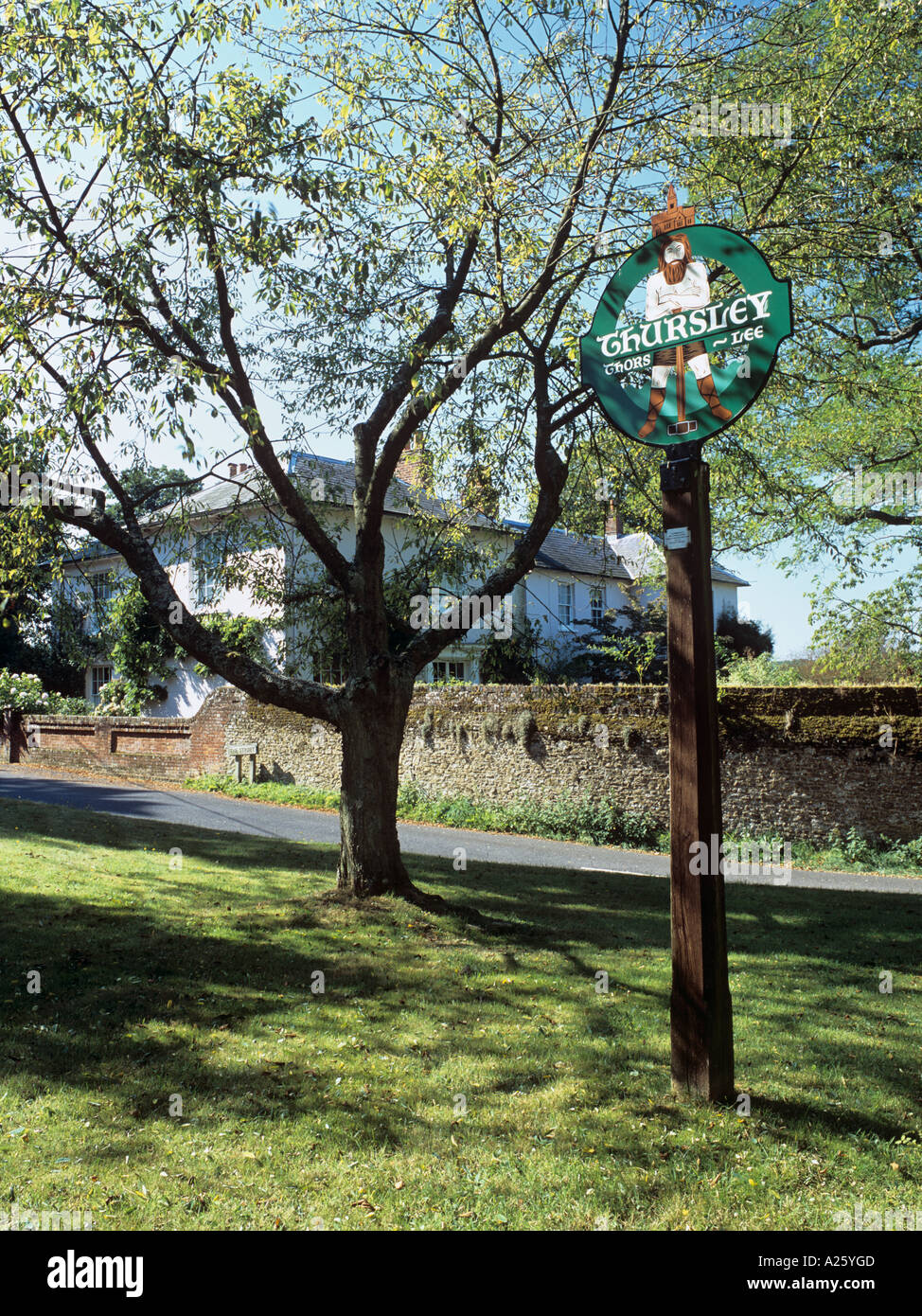 Thursley village hi-res stock photography and images - Alamy