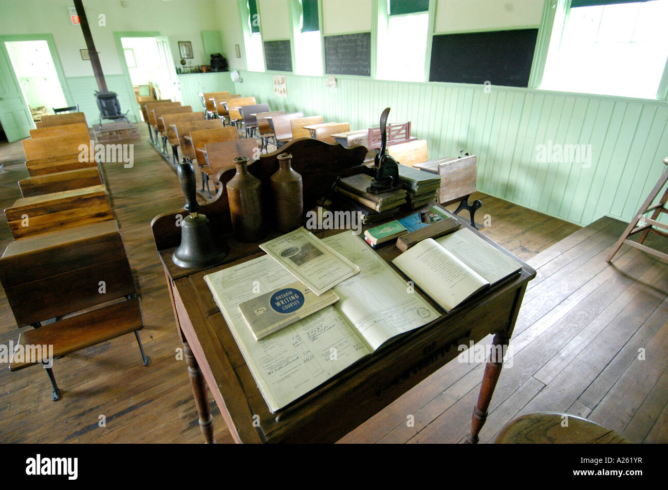 Early 20th century classroom hi-res stock photography and images - Alamy