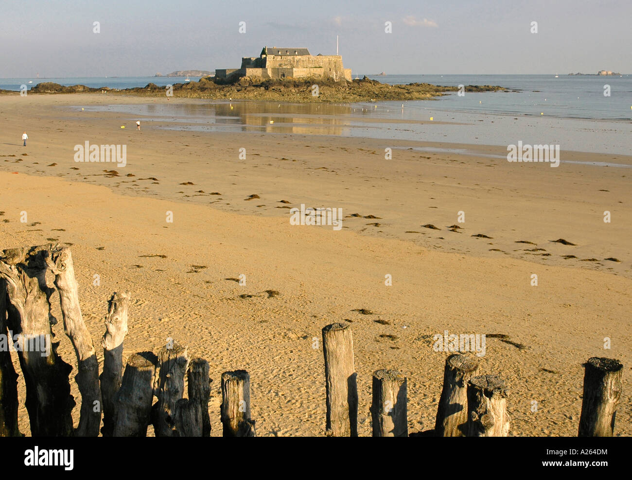 Panoramic View Saint Malo Seafront & Beach Sant San S Maloù Bretagne ...