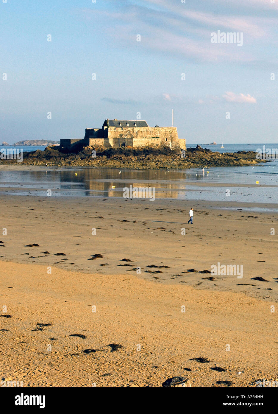 Panoramic View Saint Malo Seafront & Beach Sant San S Maloù Bretagne ...