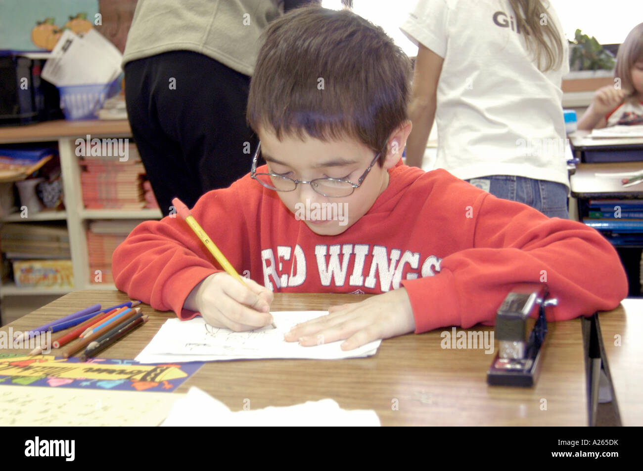 3rd grade desk hi-res stock photography and images - Alamy