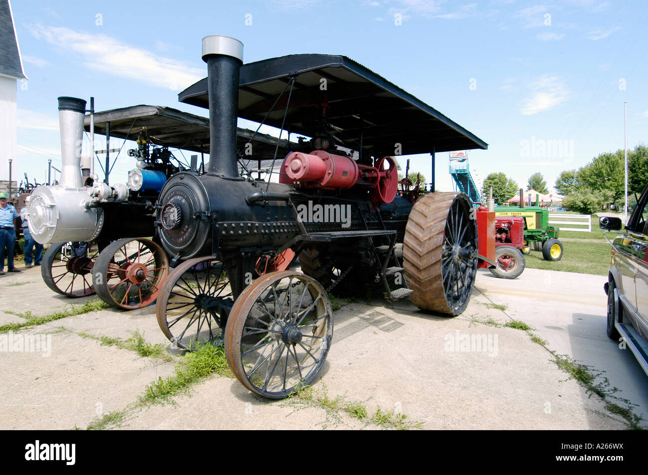 Historic steam powered farm tractor Stock Photo - Alamy