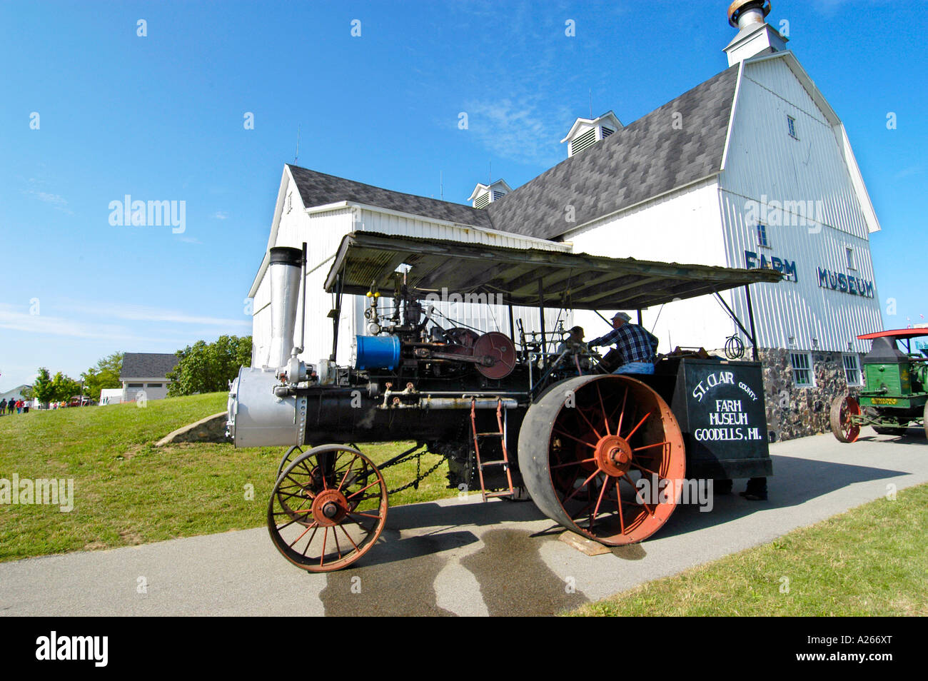 Historic steam powered farm tractor Stock Photo - Alamy