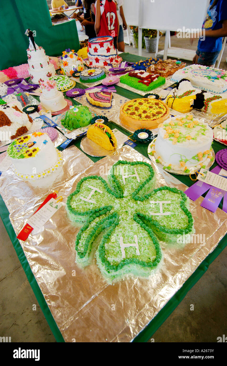 Entered competition hi-res stock photography and images - Alamy