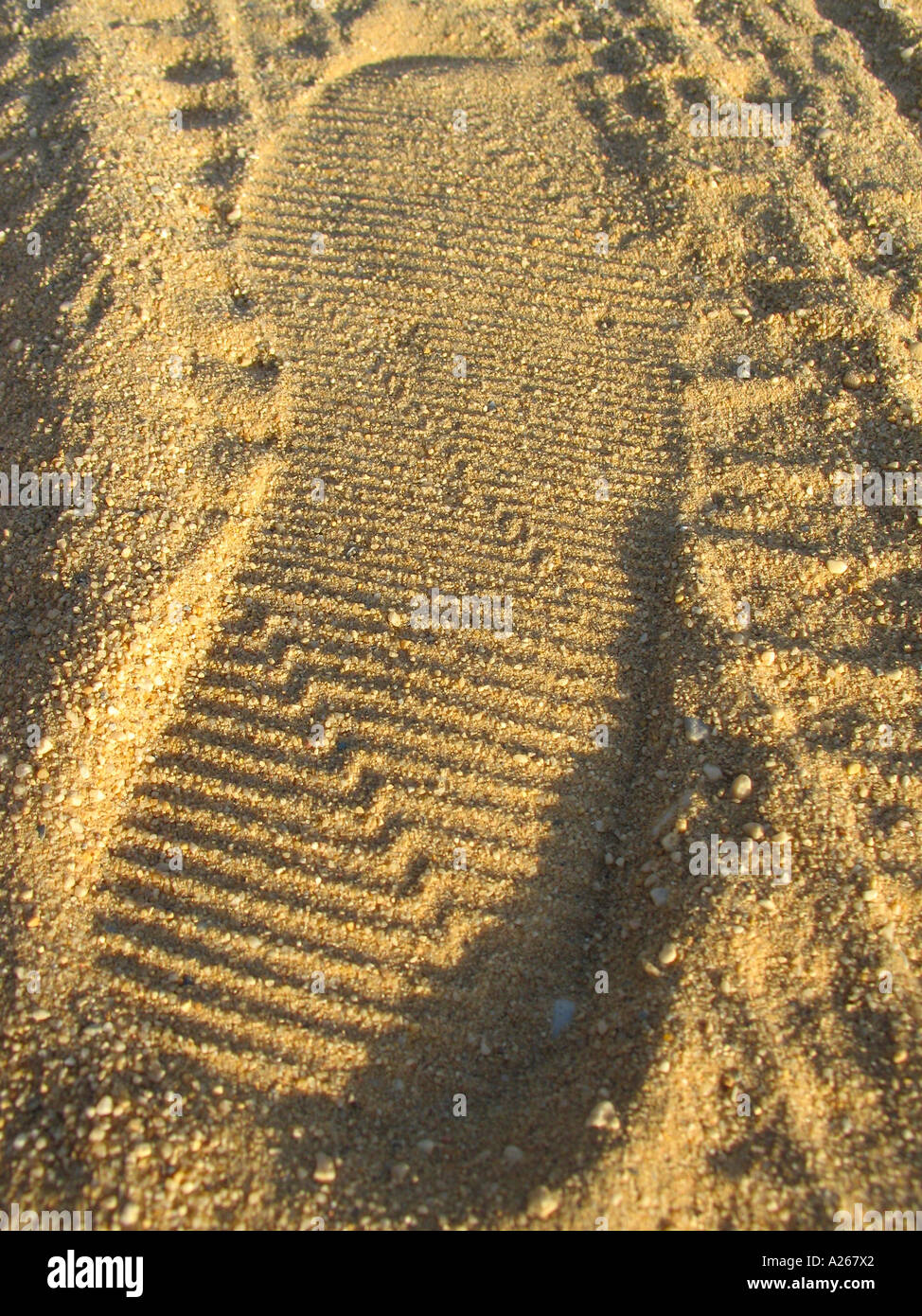 Ripple marks in sea hi-res stock photography and images - Alamy