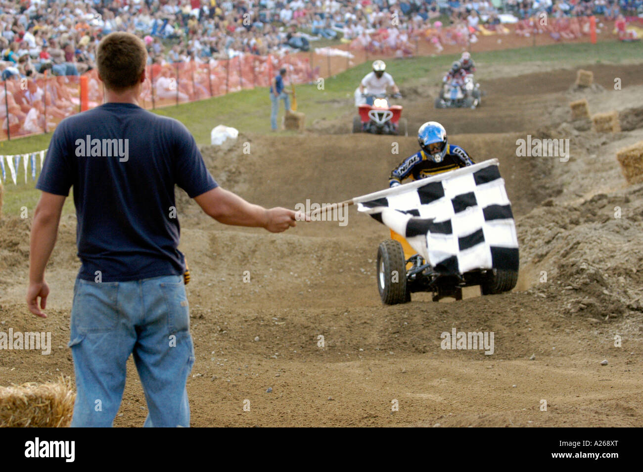 Checkered flag hi-res stock photography and images - Alamy