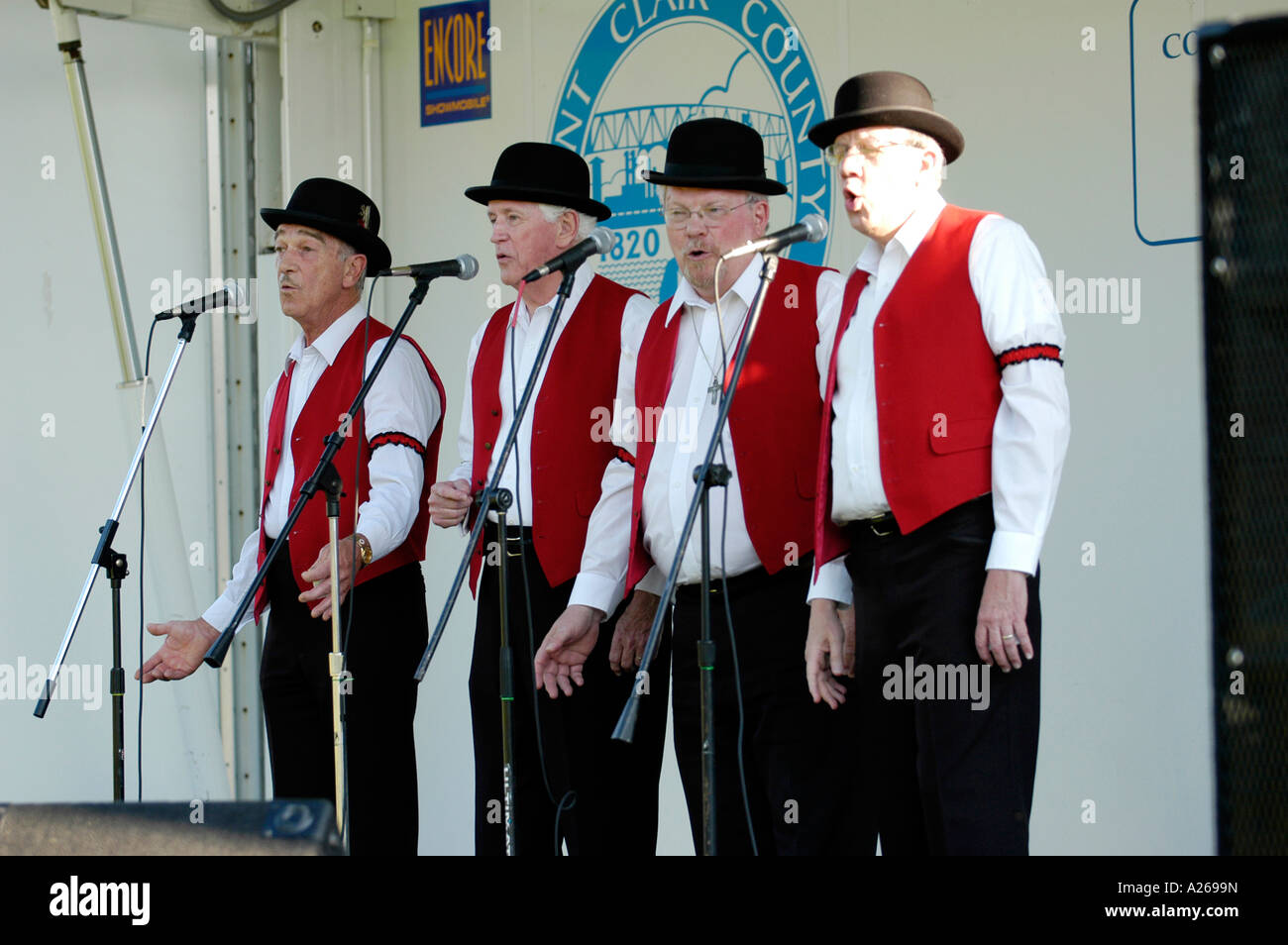 Barbershop harmony hi-res stock photography and images - Alamy