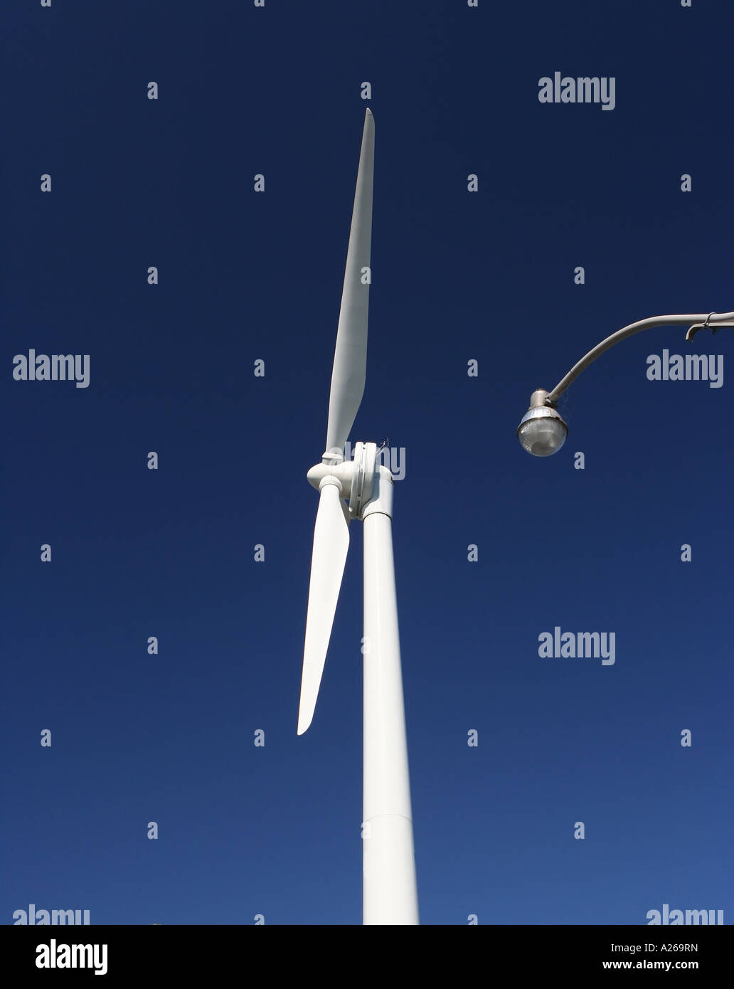 Standing single white turbine hi-res stock photography and images - Alamy