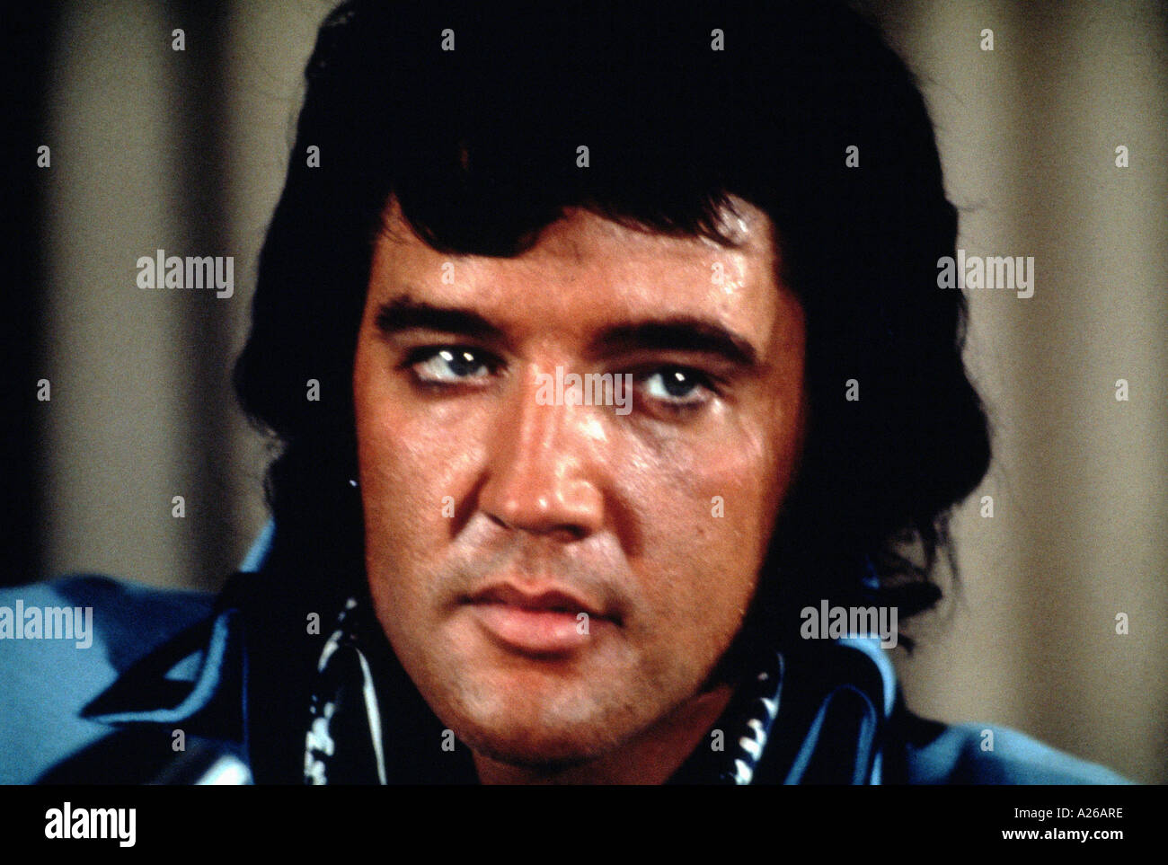 Elvis Blue Suit Wallpaper