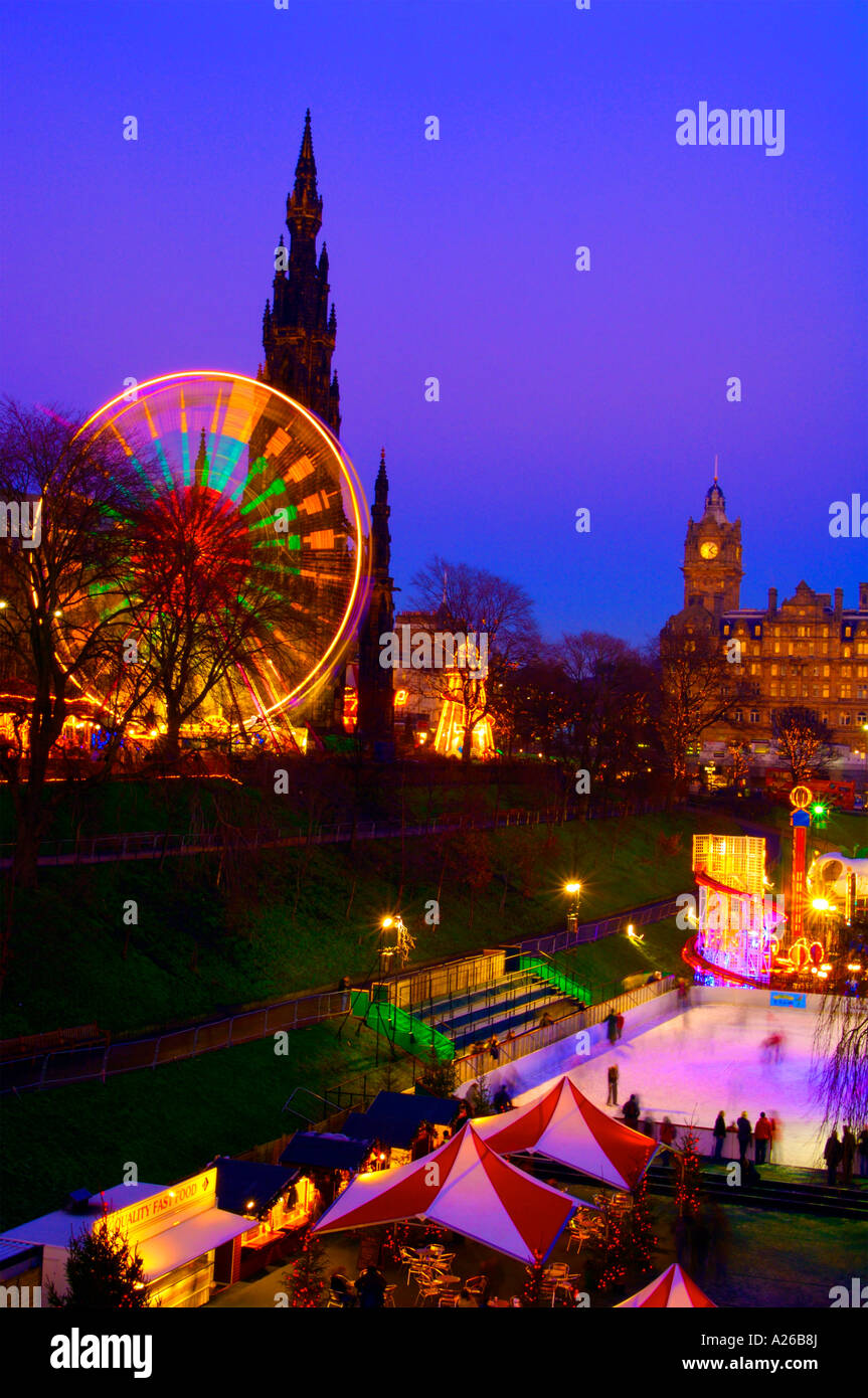 Spinning ferris wheel edinburgh hi-res stock photography and images - Alamy