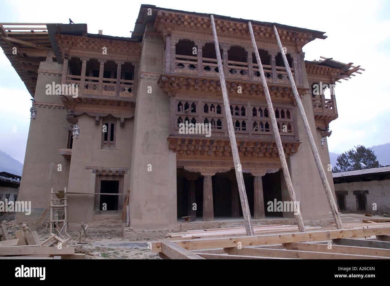 Renovation of the Gangtey Gompa monastery in Bhutan Stock Photo - Alamy