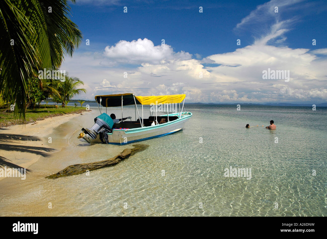 Boat trip to Boca del Drago beach, Playa de las Estrellas, Isla Colon ...