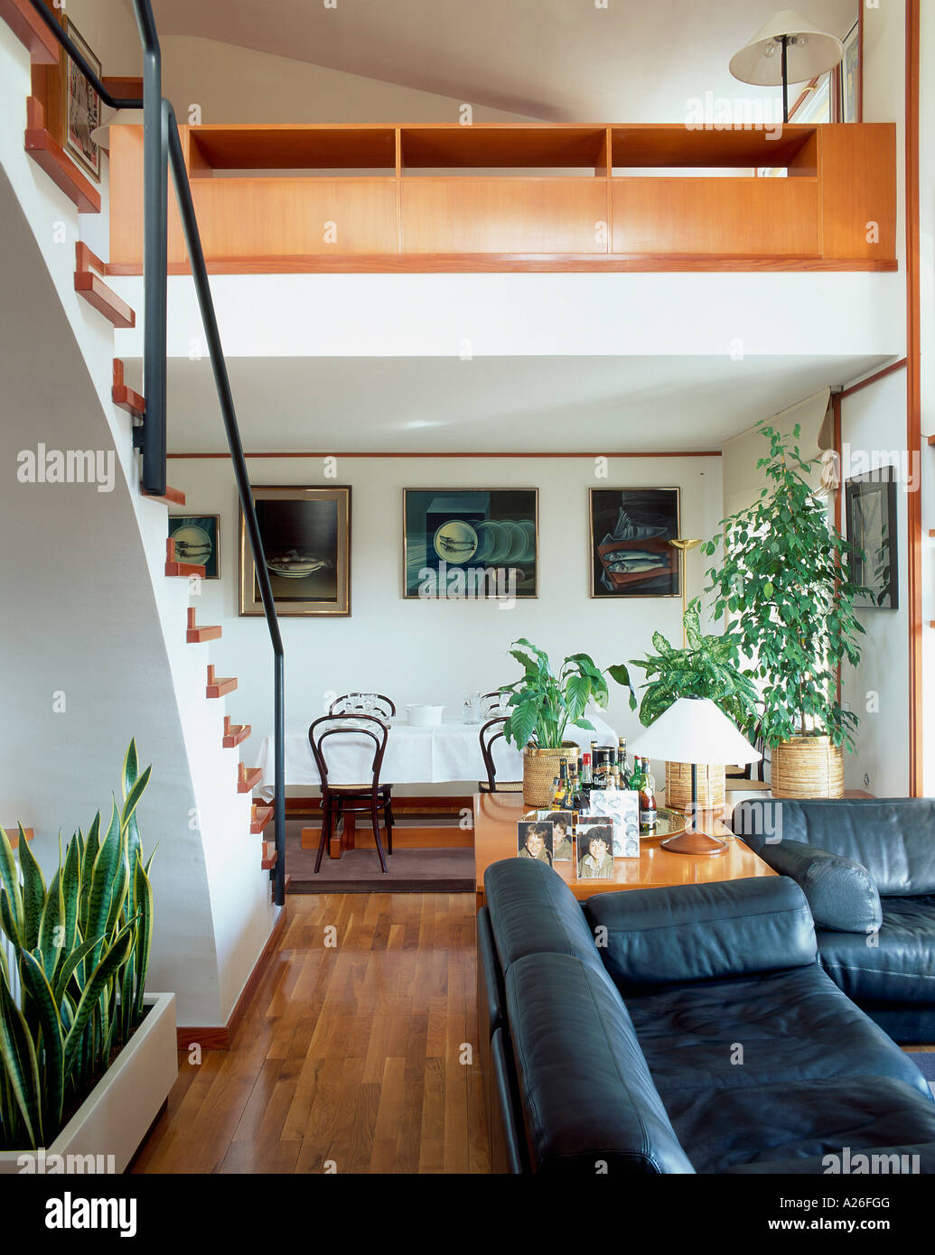 View of an adorned living room Stock Photo - Alamy