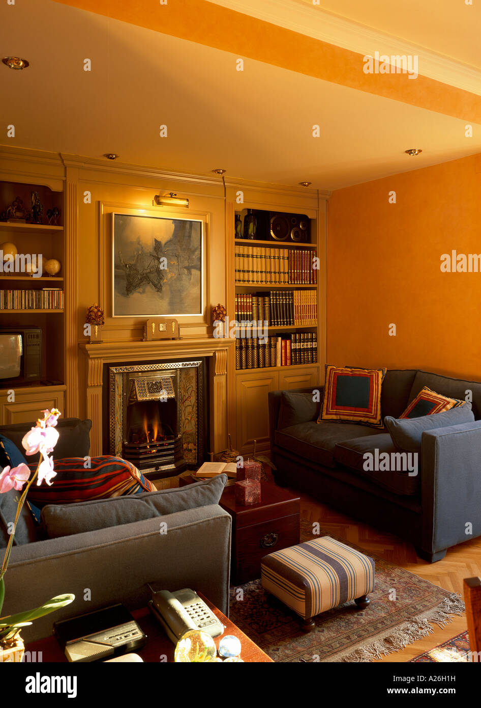 View of a cozy living room Stock Photo - Alamy