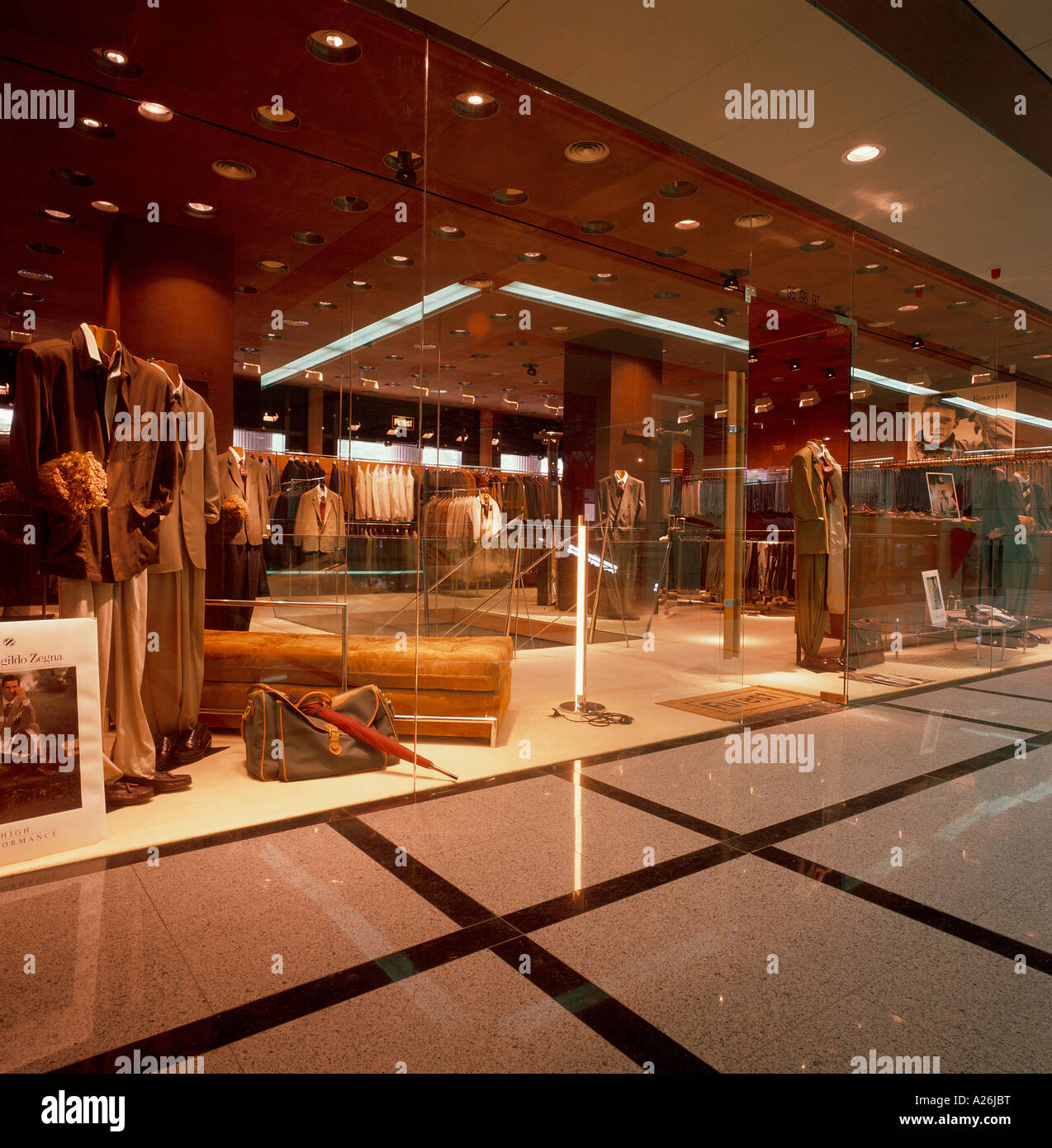 Spotlight stores hi-res stock photography and images - Alamy