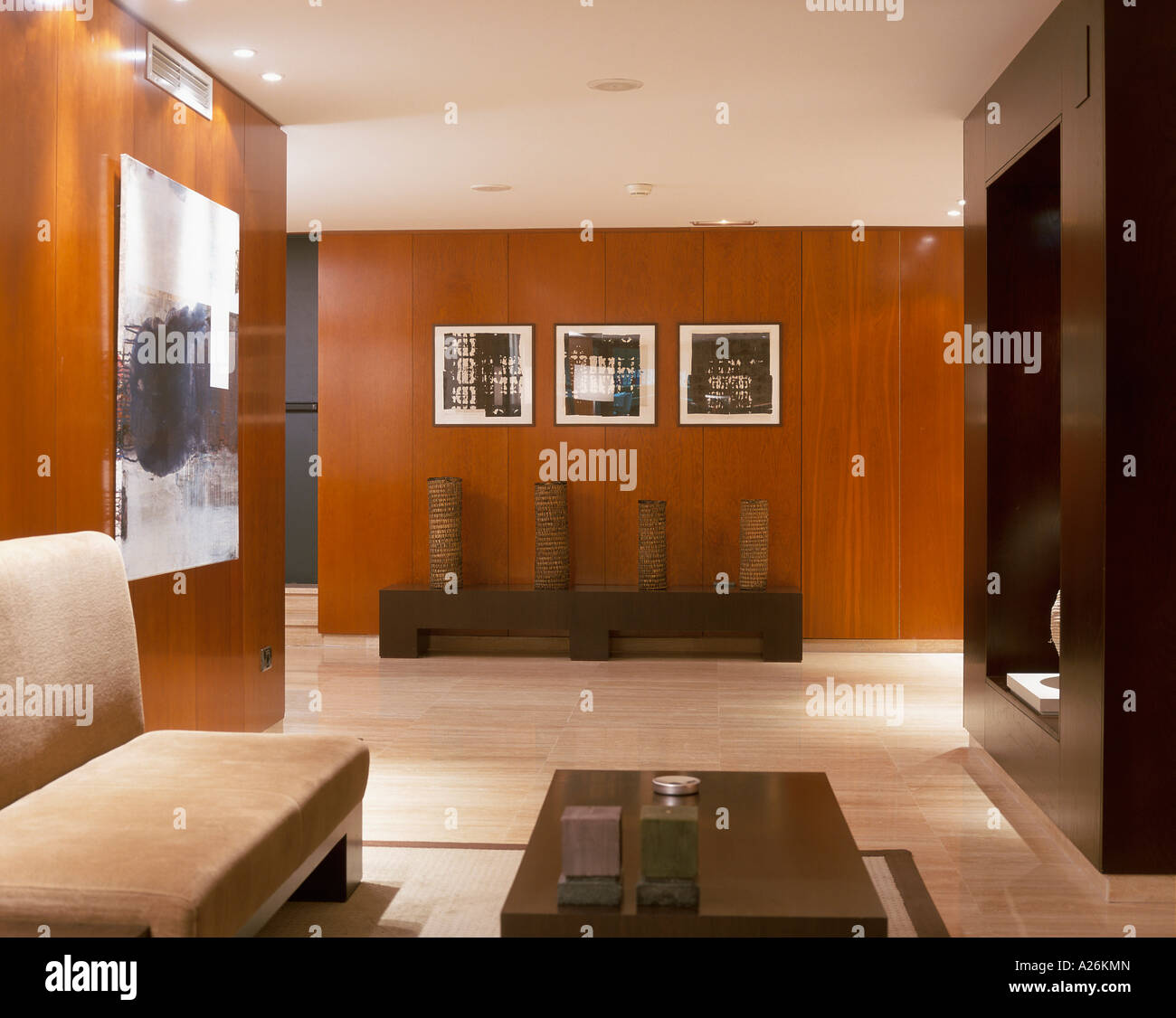View of a well designed room in a hotel Stock Photo - Alamy