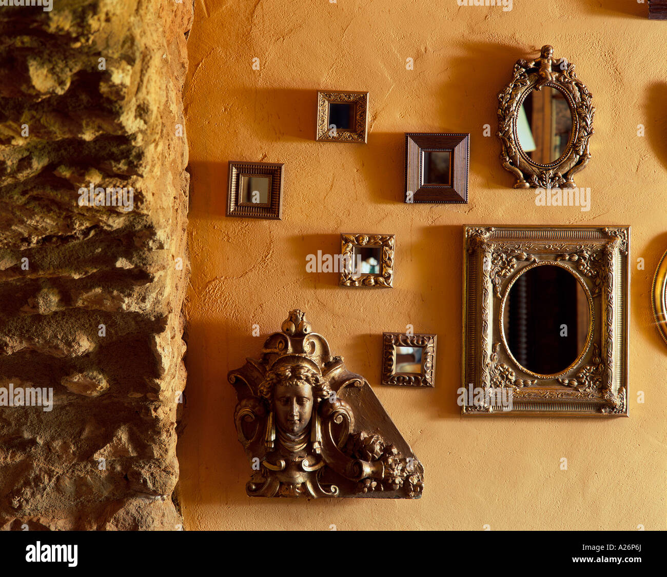 Adorned wall hi-res stock photography and images - Alamy