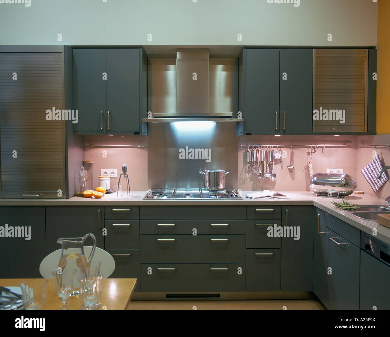 Kitchen appliances table tops hi-res stock photography and images - Alamy