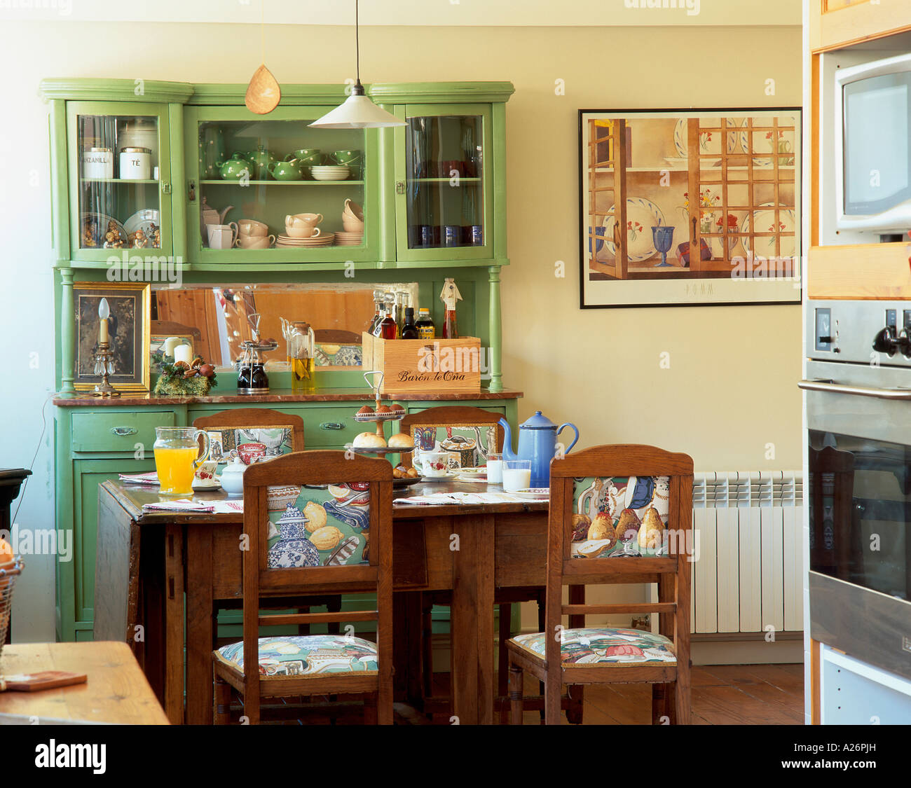 Contemporary dining room table laid hi-res stock photography and images ...