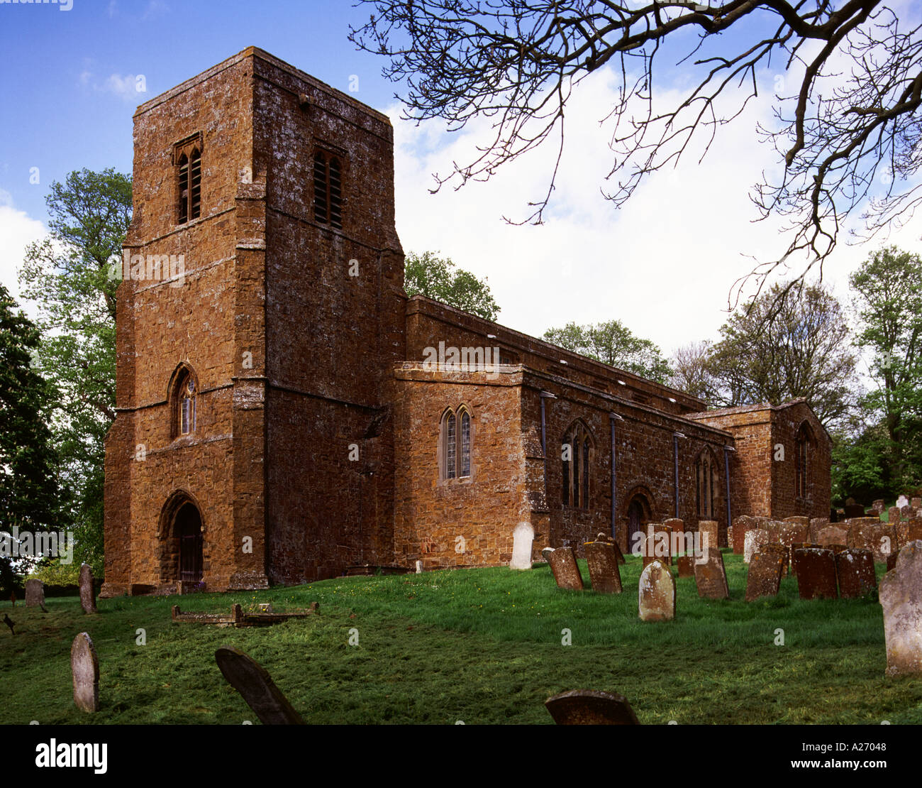 All saints church and graveyard hi-res stock photography and images - Alamy