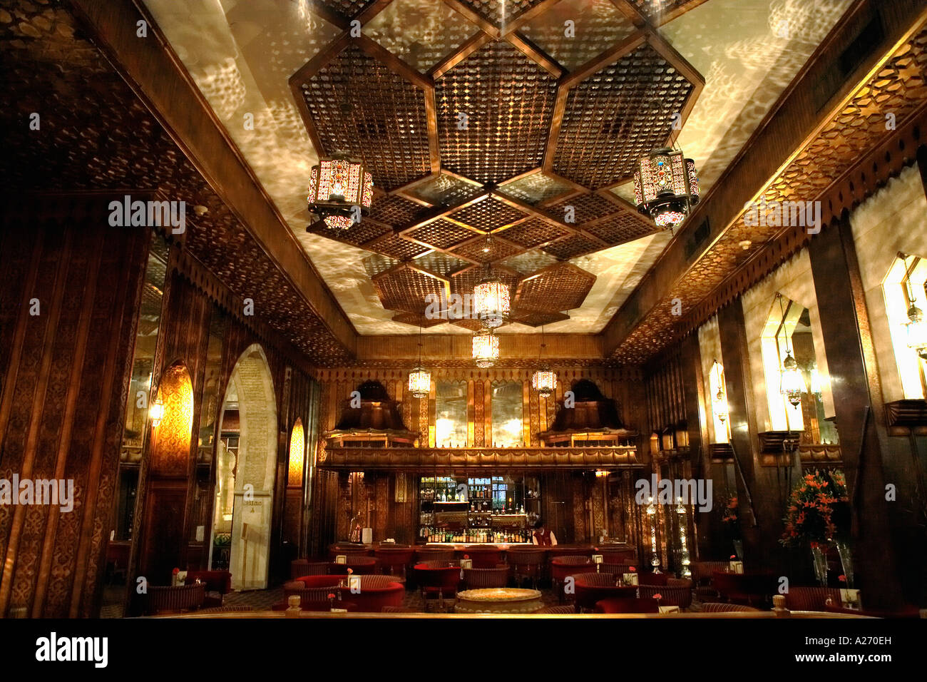 Bar at the Mena House at the Giza Pyramids Giza Egypt Stock Photo - Alamy