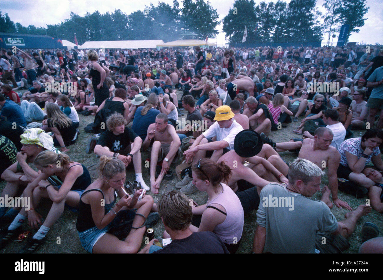 Outdoor music concert stages hi-res stock photography and images - Alamy