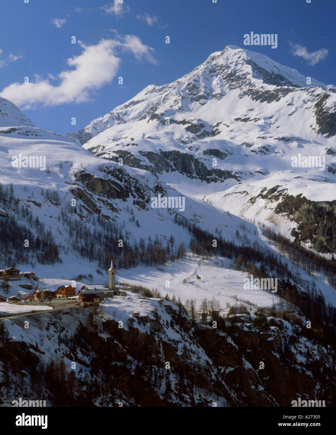 Tignes dam hi-res stock photography and images - Alamy