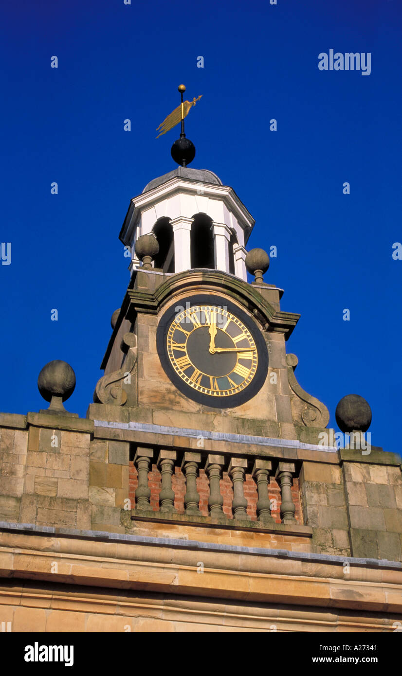 Ludlow clock tower hi-res stock photography and images - Alamy