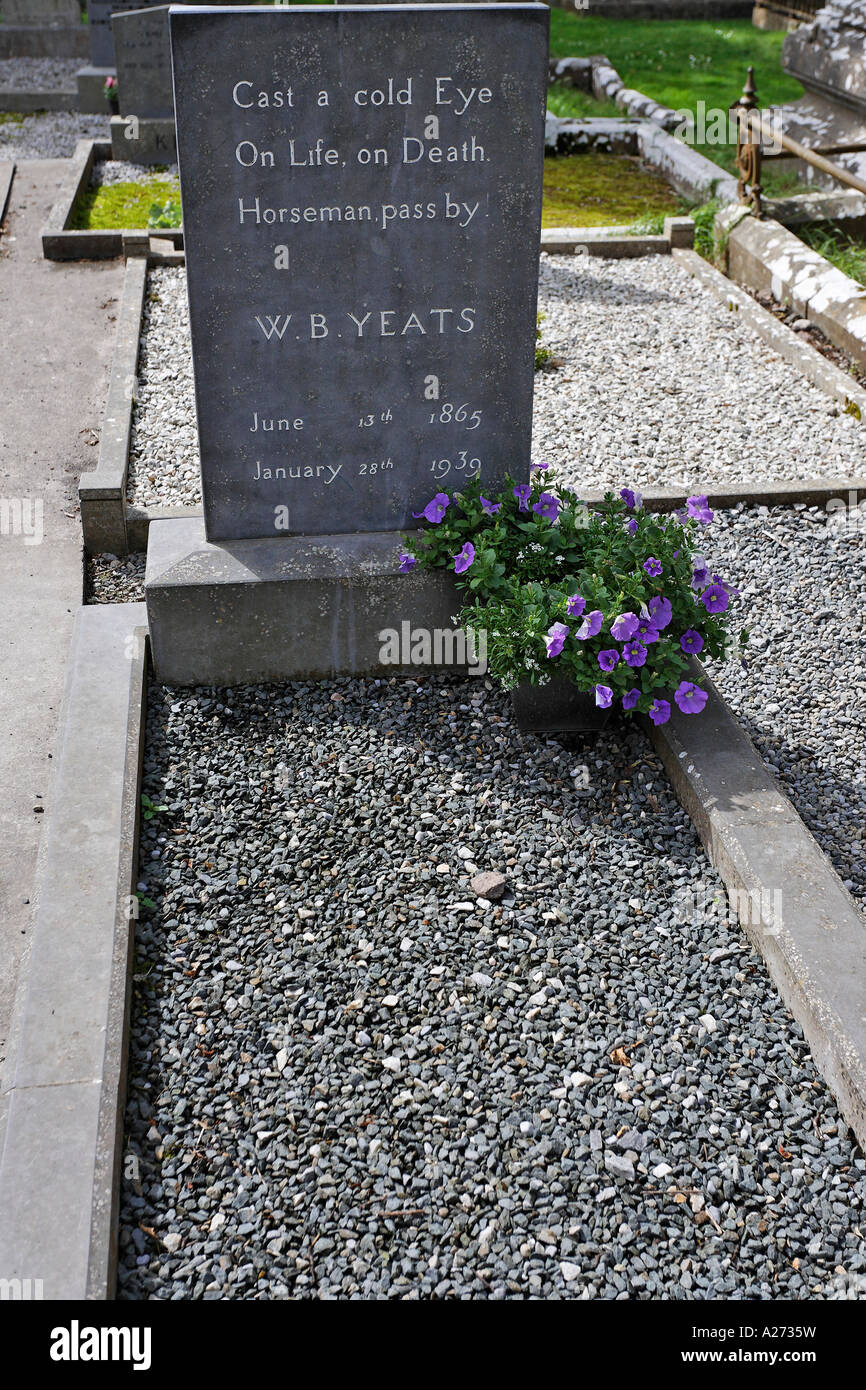 Yeats grave sligo hi-res stock photography and images - Alamy