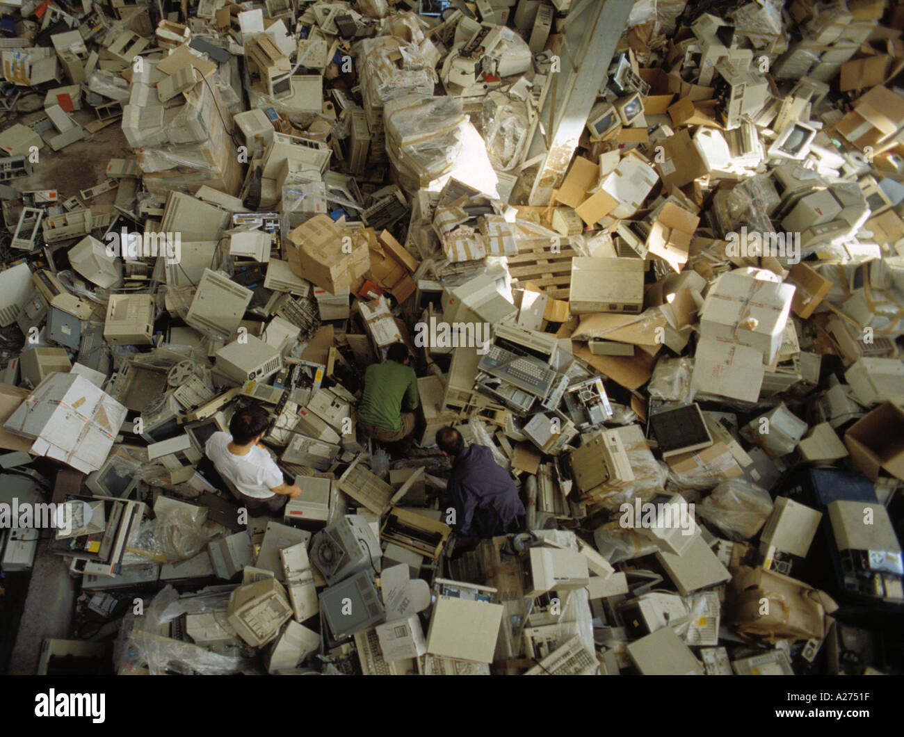 Computer dump hi-res stock photography and images - Alamy