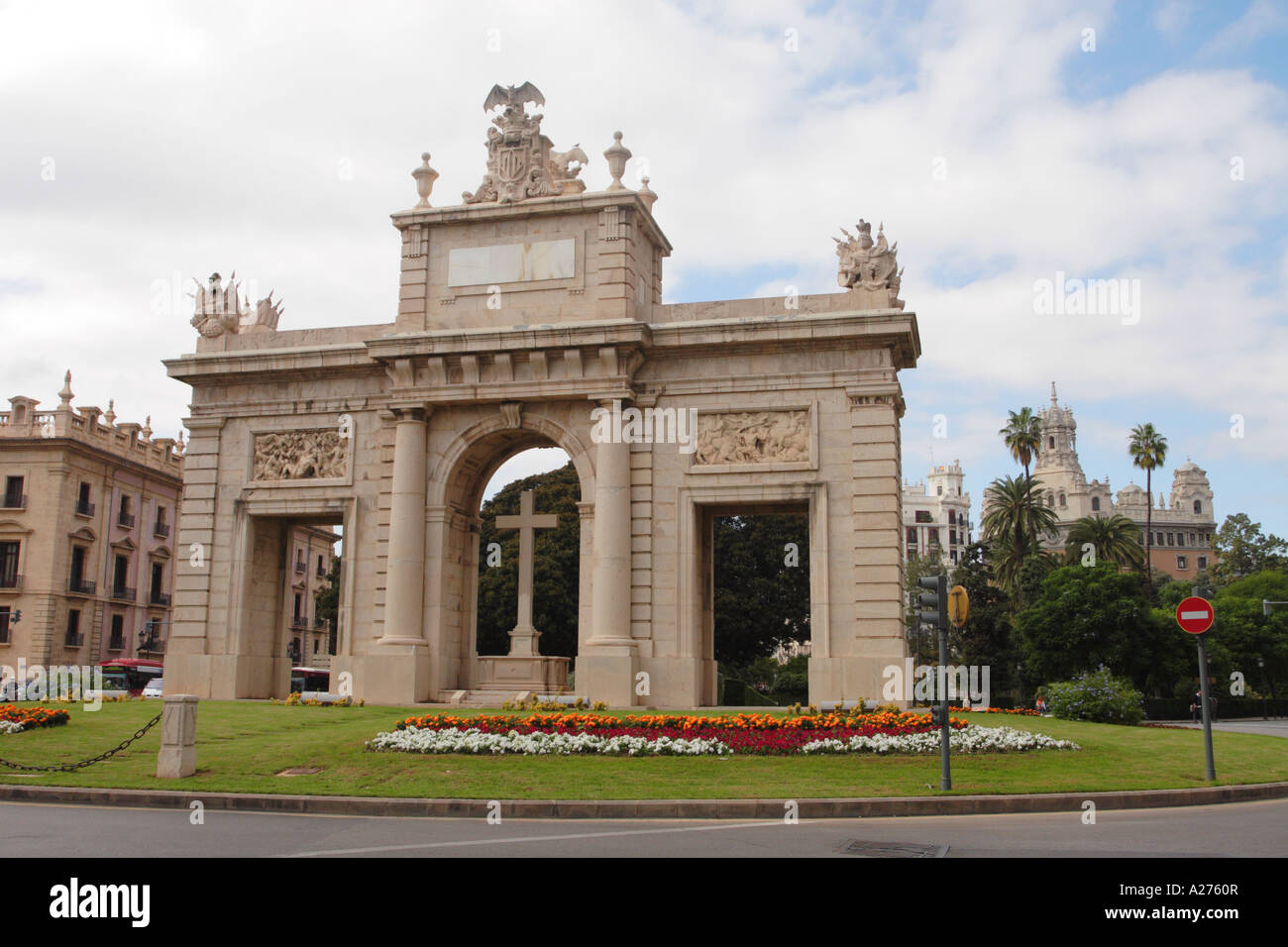 Valencia Spain memorial arch at Puerto De Le Mar Stock Photo - Alamy