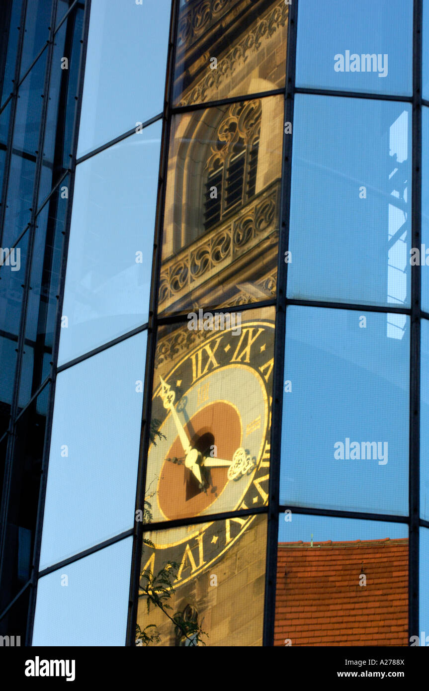 Cladding of a new building hi-res stock photography and images - Alamy