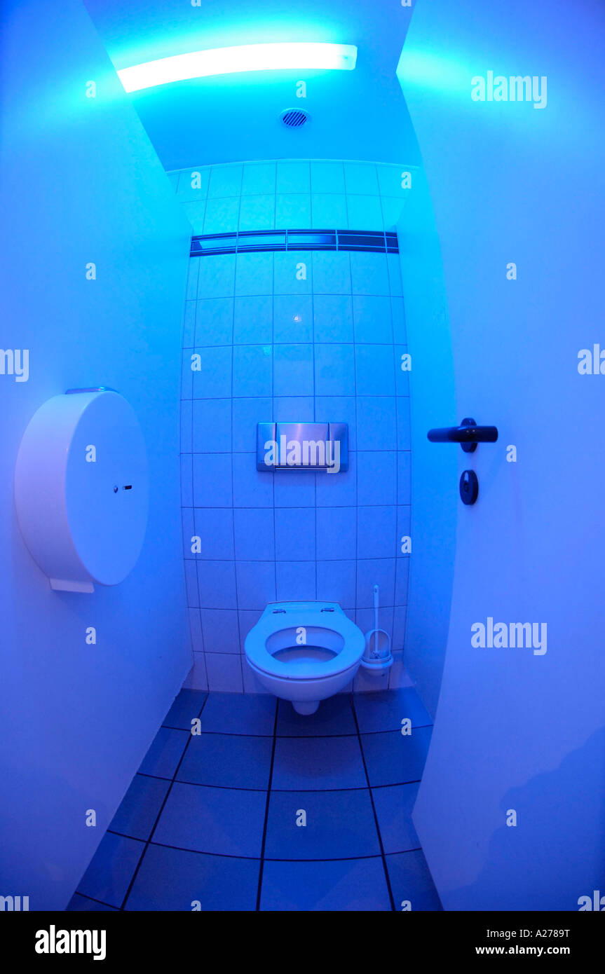 Restrooms hi-res stock photography and images - Alamy