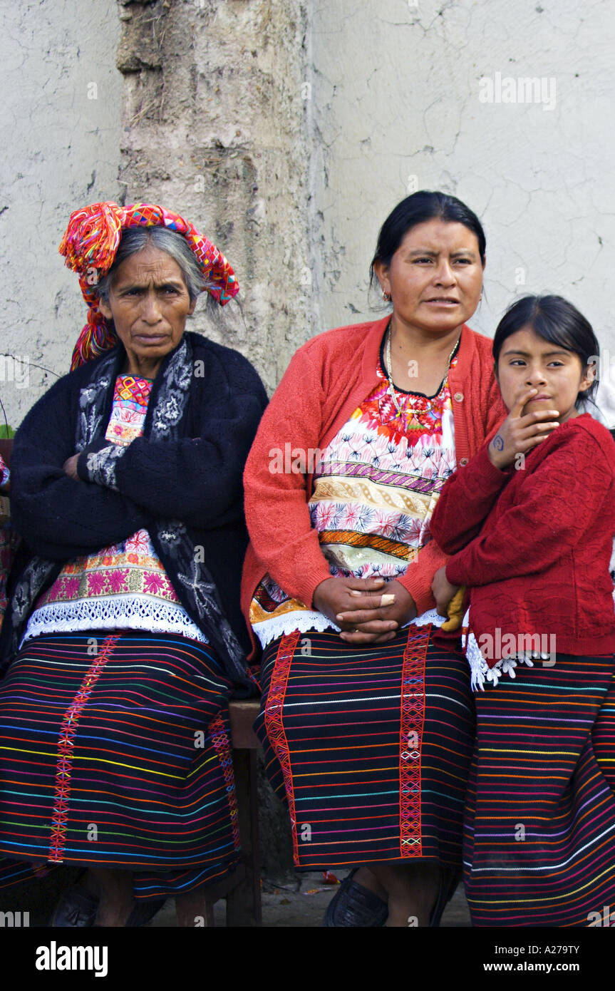 GUATEMALA CAPELLANIA Three generations of Indigenous Maya Ixil women in ...