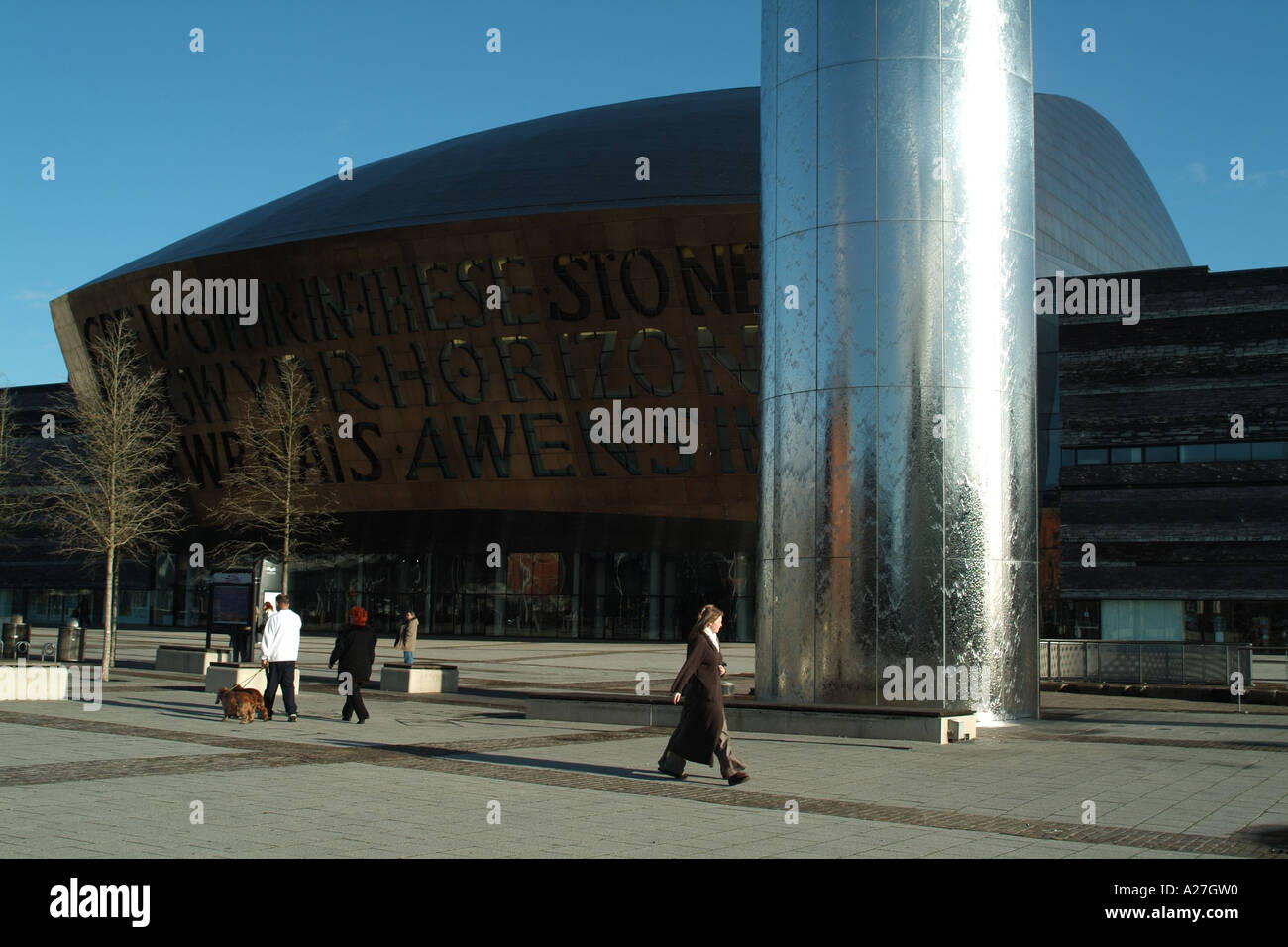 Wales Mellennium Centre and water feature on Roald Dahis Plass Cardiff ...