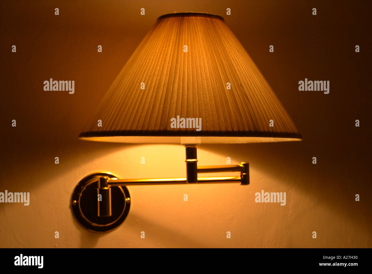 Lamp images hi-res stock photography and images - Alamy