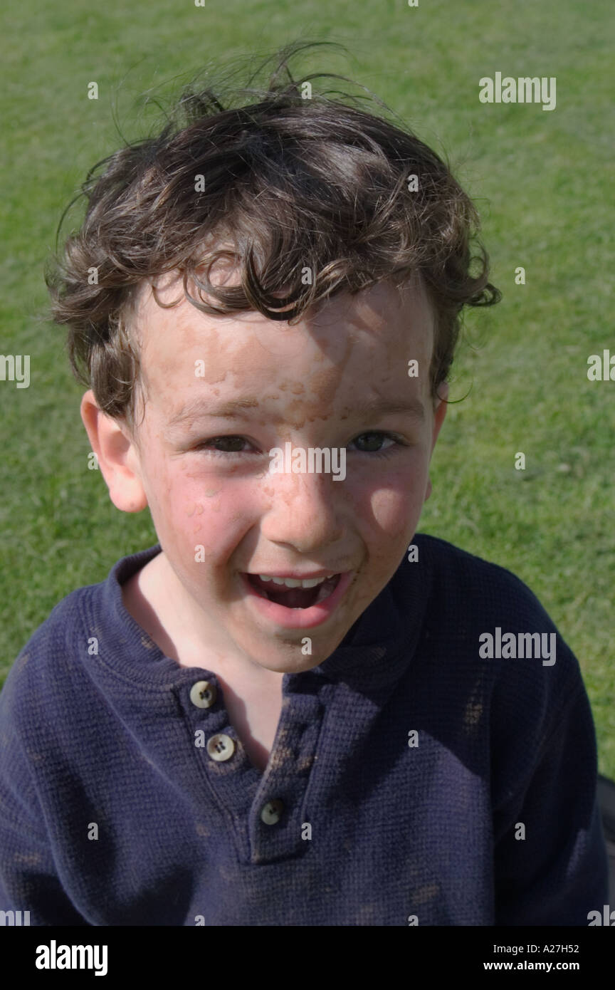 Boy with muddy face hi-res stock photography and images - Alamy