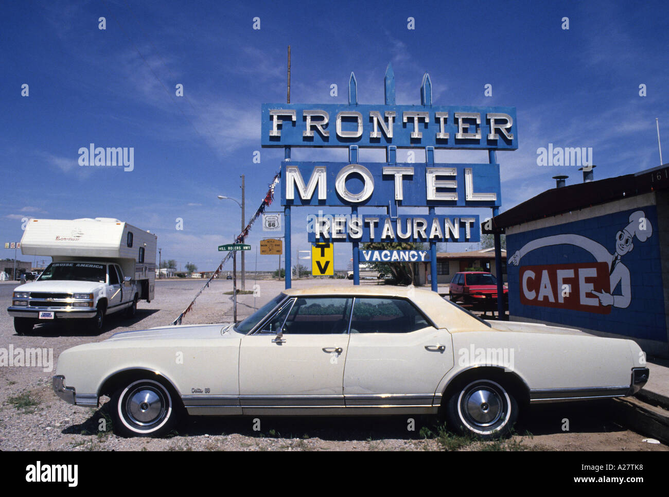 Historical rv camper hi-res stock photography and images - Alamy