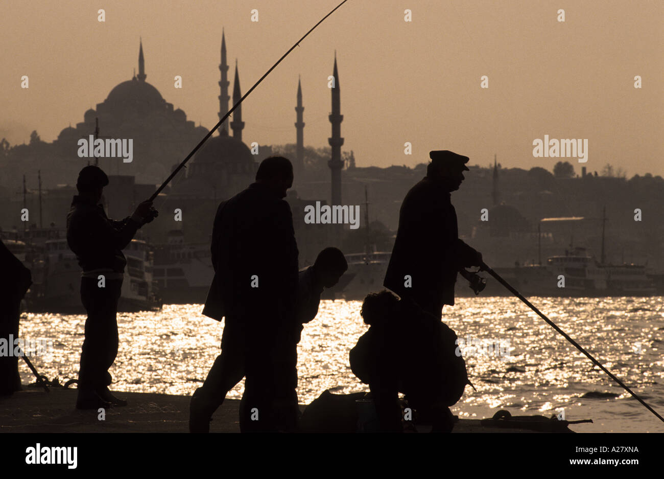Fishing spot istanbul hi-res stock photography and images - Alamy