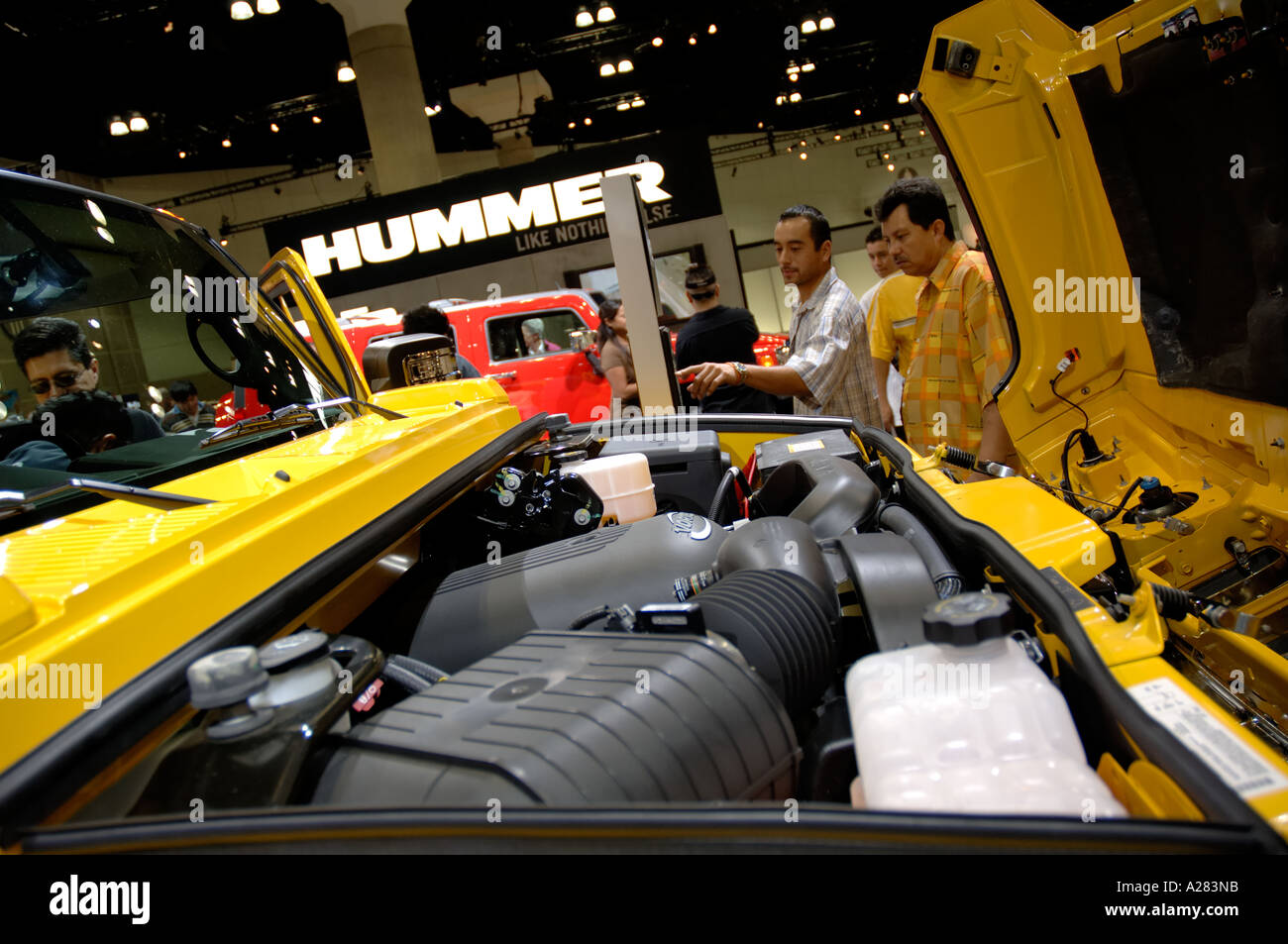 Hummer displays hi-res stock photography and images - Alamy