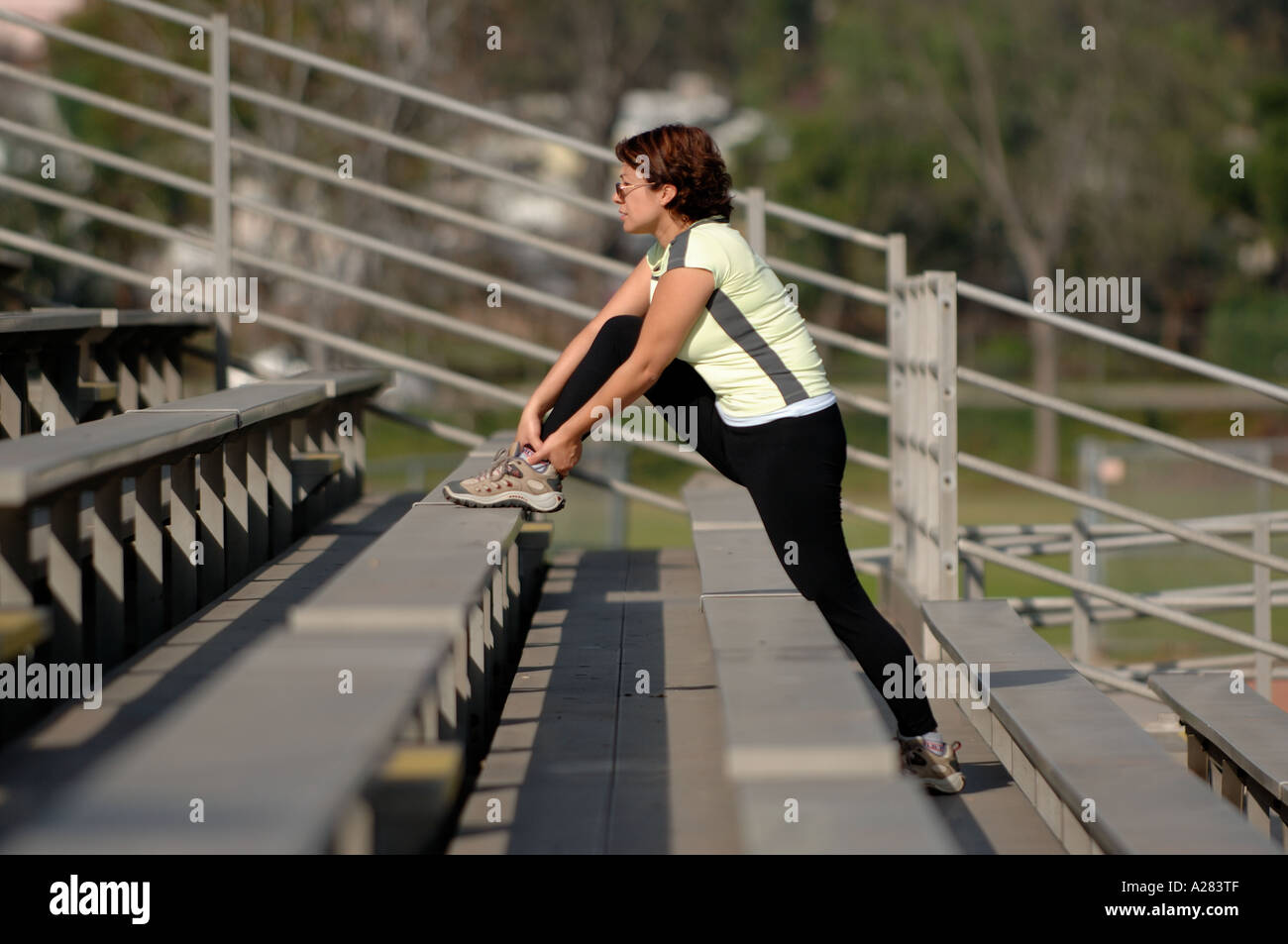 Legs latina hi-res stock photography and images - Alamy