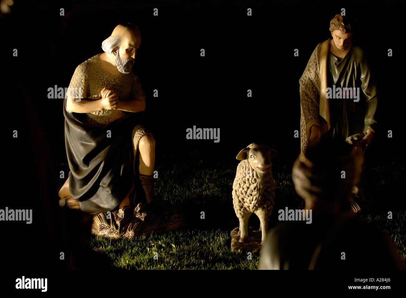 Nativity Scene Statues Stock Photo - Alamy
