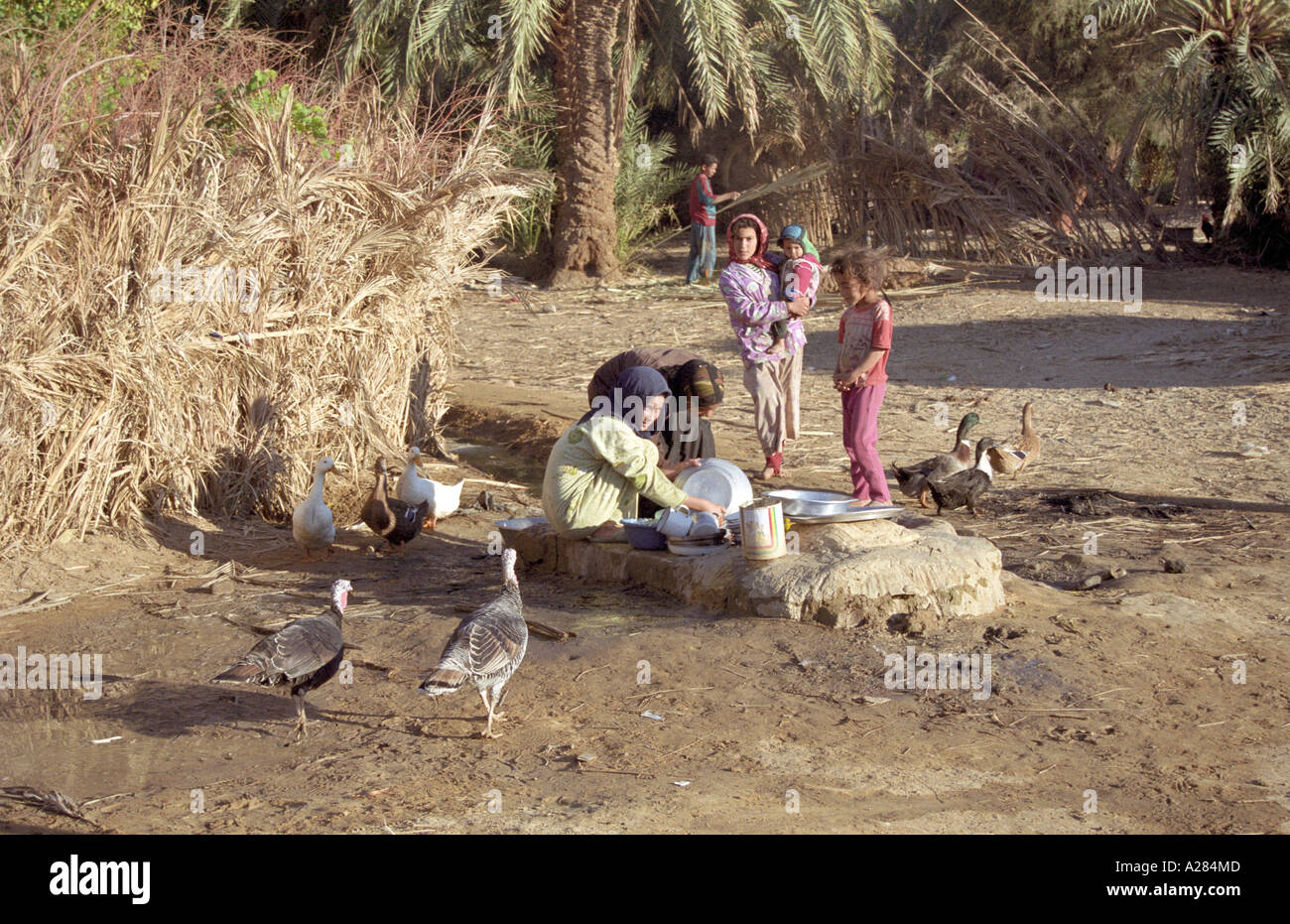 Egyptian family hi-res stock photography and images - Alamy