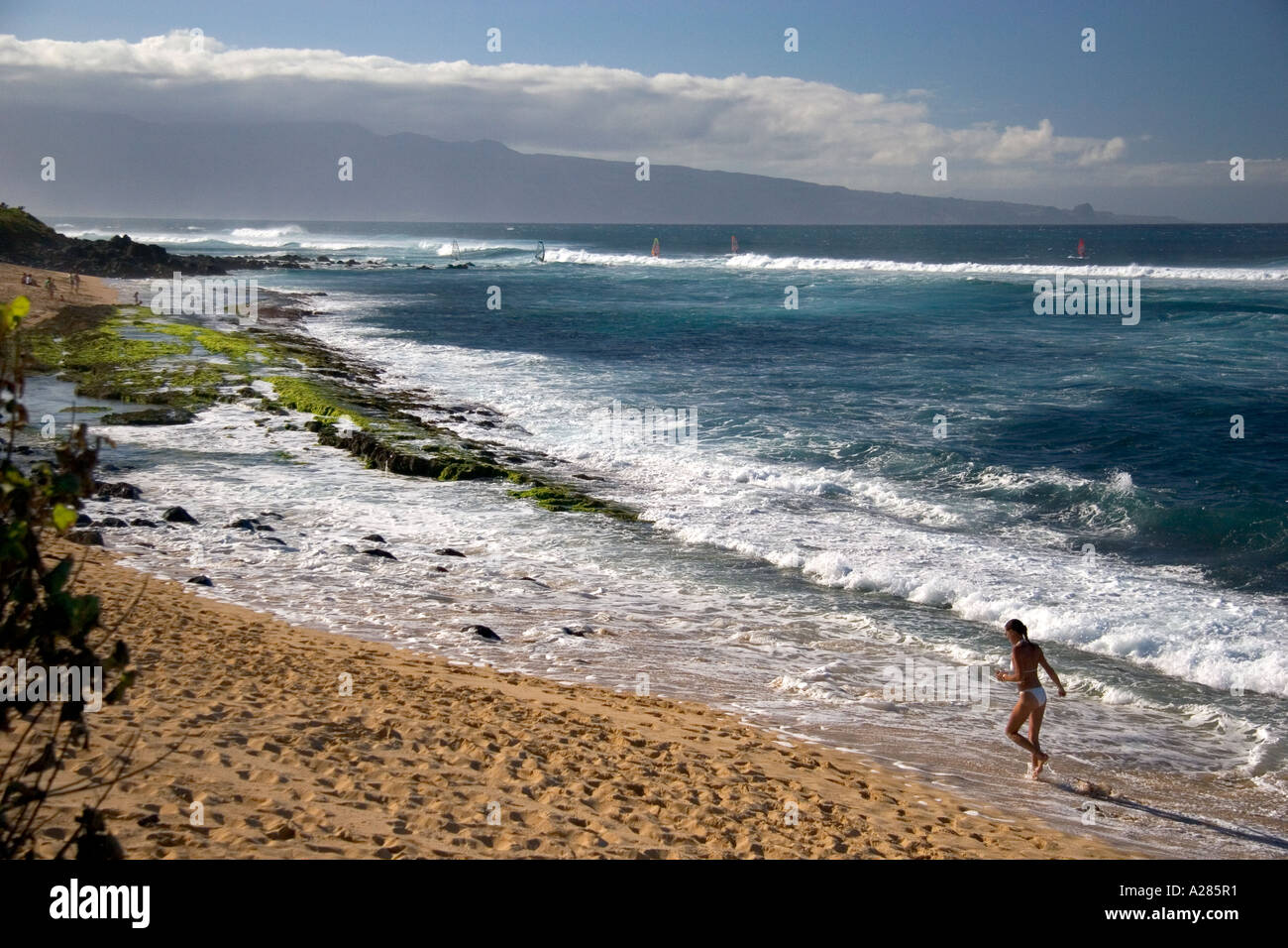 A beach scene on Maui, Hawaii Stock Photo - Alamy