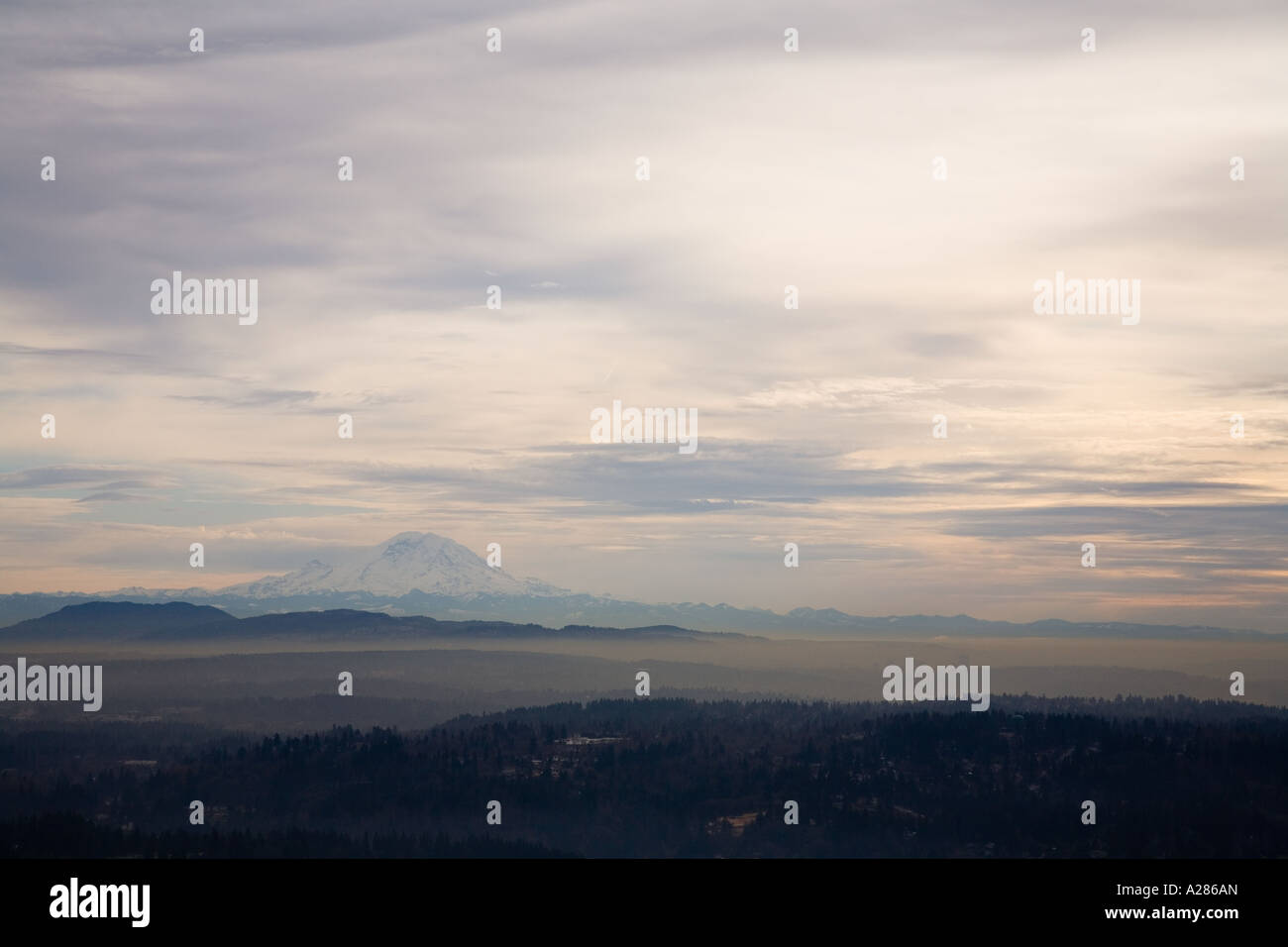 Hazy day, Valley, Seattle, Washington Stock Photo - Alamy