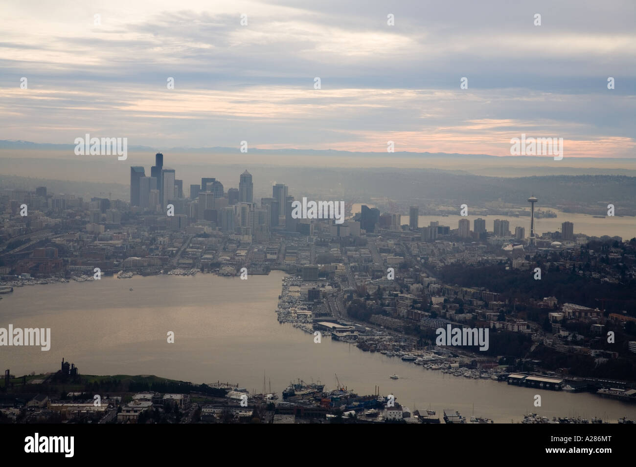 Birds eye view downtown seattle hi-res stock photography and images - Alamy