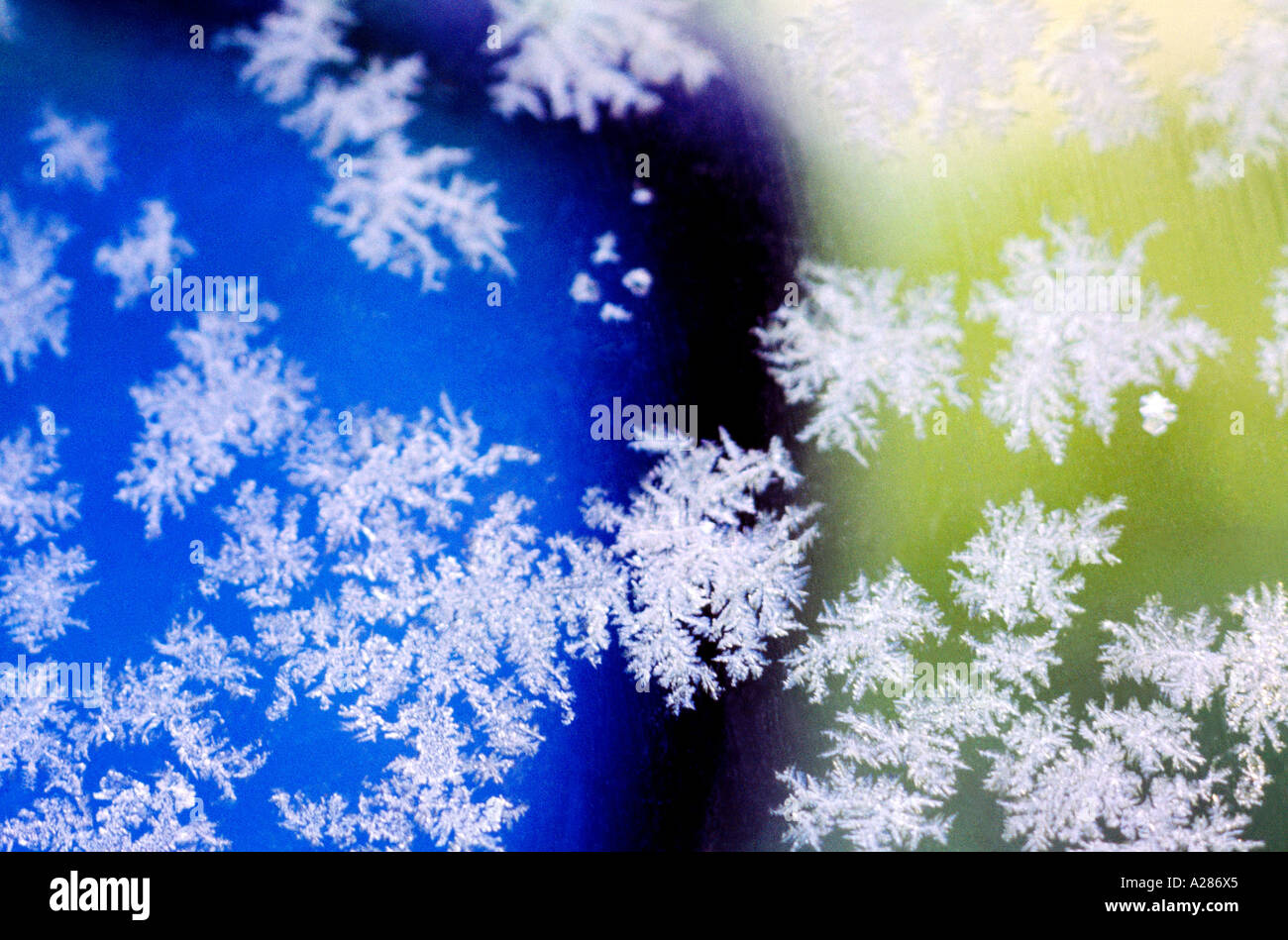 Ice crystal patterns hi-res stock photography and images - Alamy