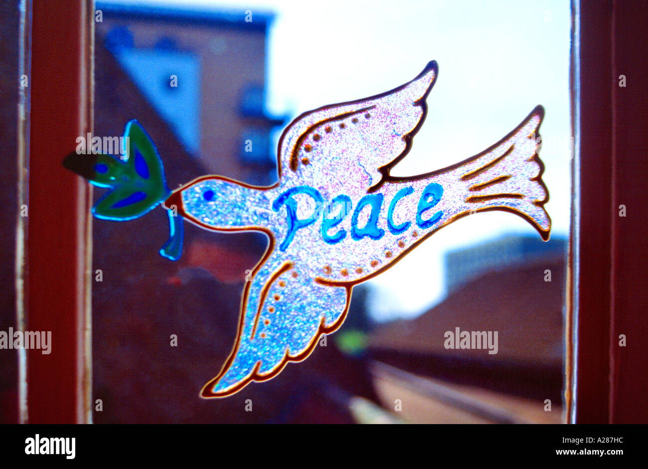 Quaker Meeting House Croydon Surrey Dove Of Peace In Window Stock Photo ...