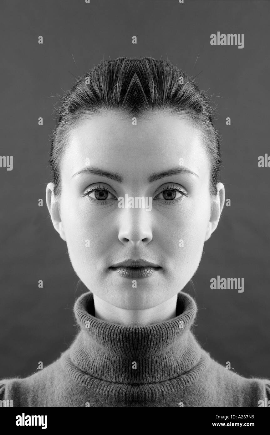 Symmetrical face hi-res stock photography and images - Alamy